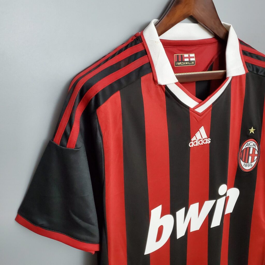 2009-2010 AC MILAN Home retro kit - Support the Team in Style