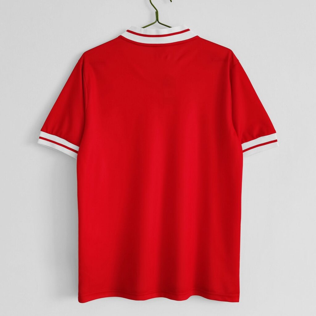 Liverpool Kits | Vintage Football Shop