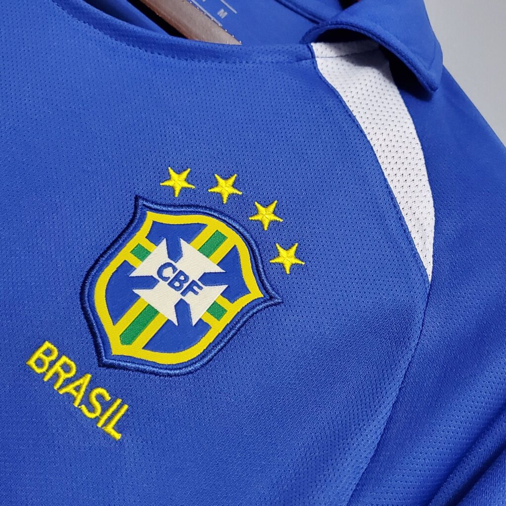 Vintage 2002 Brazil Away Retro Kit