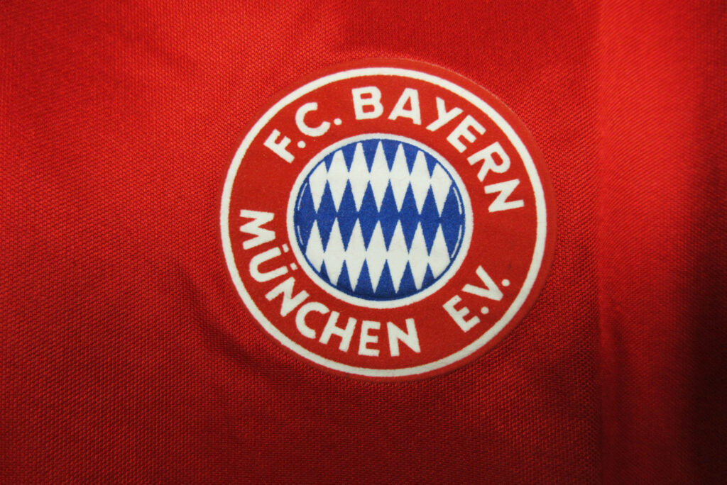 Show Your Support for Bayern Munich - 1993-1995 Home Kit